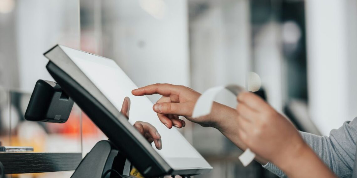 Choosing a Restaurant POS system: Cloud VS Traditional – Limetray